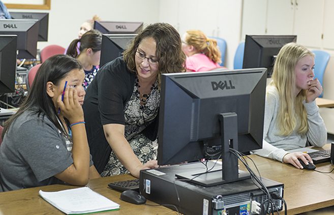 Girls Can Learn Computer Programming Skills at Free Girls Who Code Camp ...