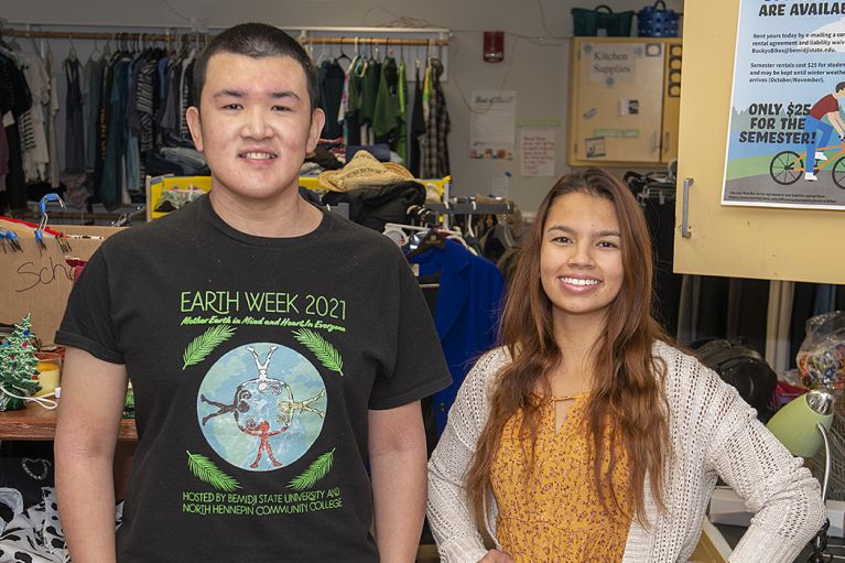 BSU Presents on FreeStore & Bucky’s Bikes at Midwest Sustainability ...